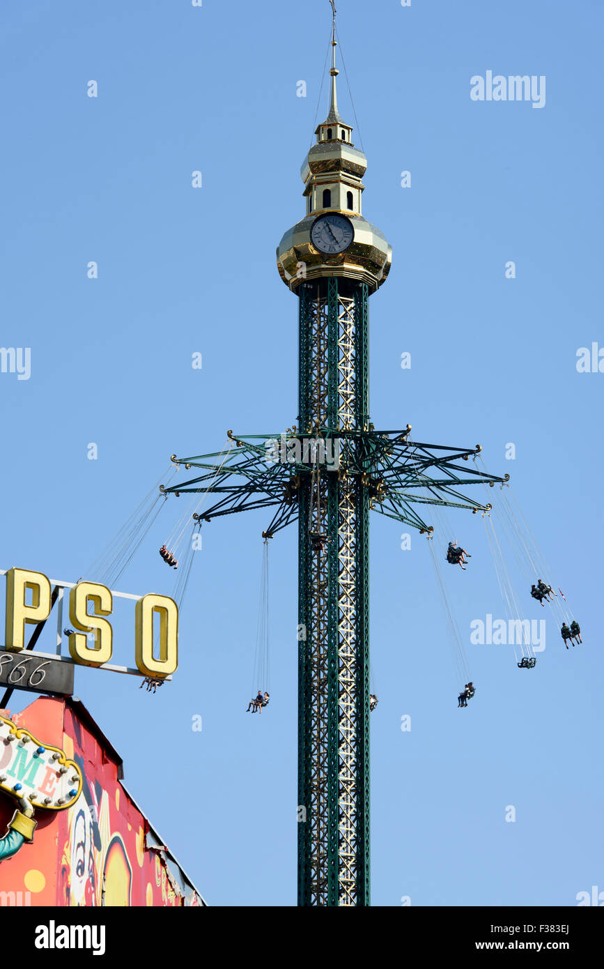 funfair ride at amusementpark Prater, Vienna, Austria Stock Photo - Alamy