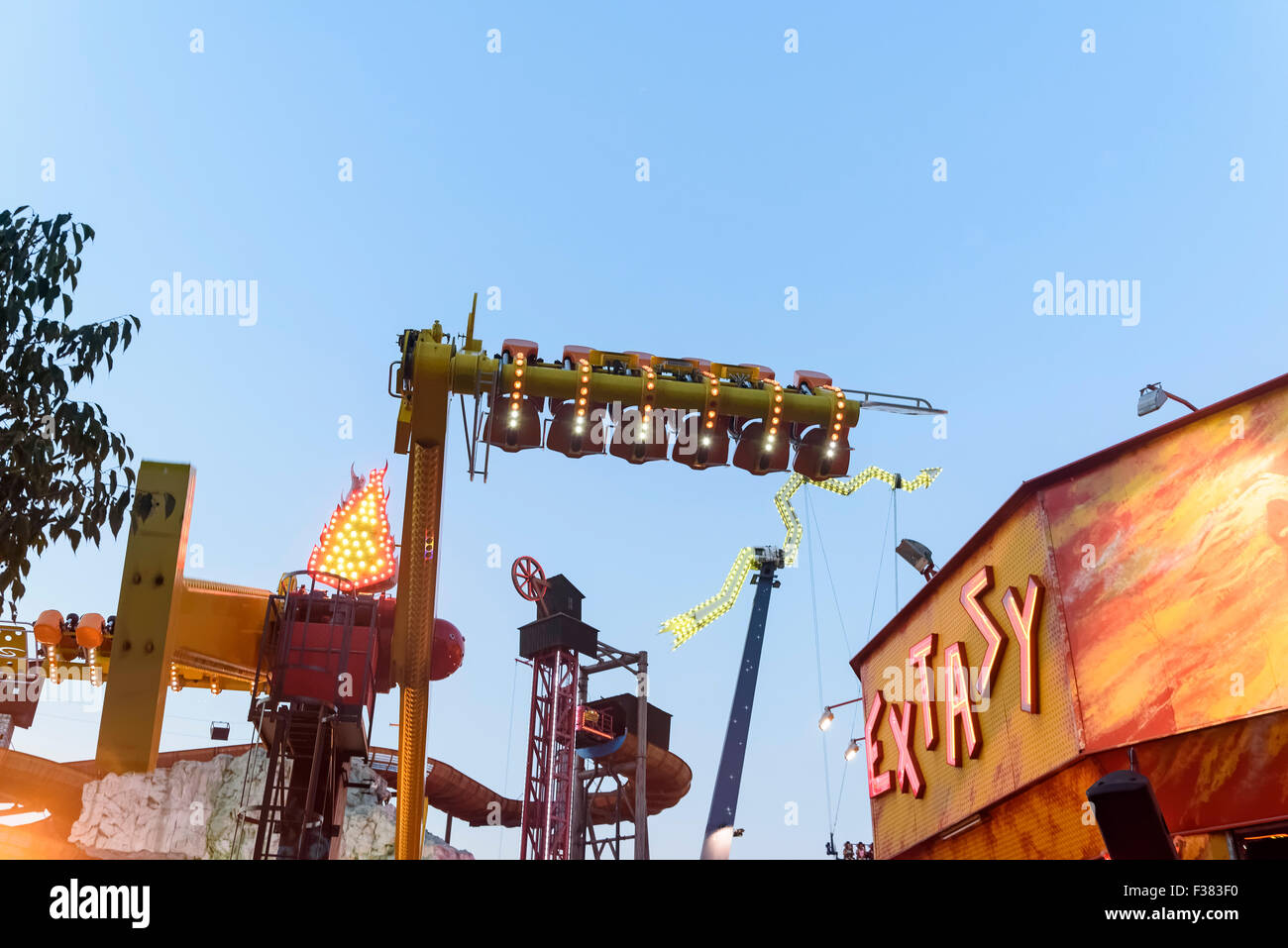 funfair ride at amusementpark Prater, Vienna, Austria Stock Photo - Alamy