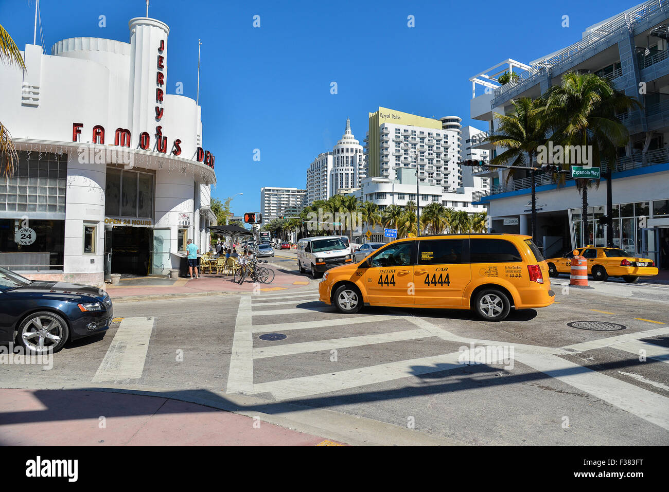 Washington avenue hi-res stock photography and images - Alamy