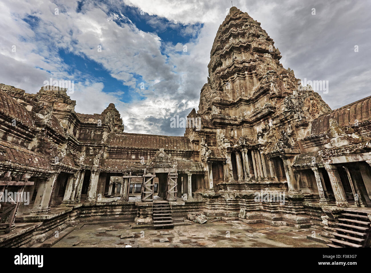 Top level of Angkor Wat temple. Angkor Archaeological Park, Siem Reap ...