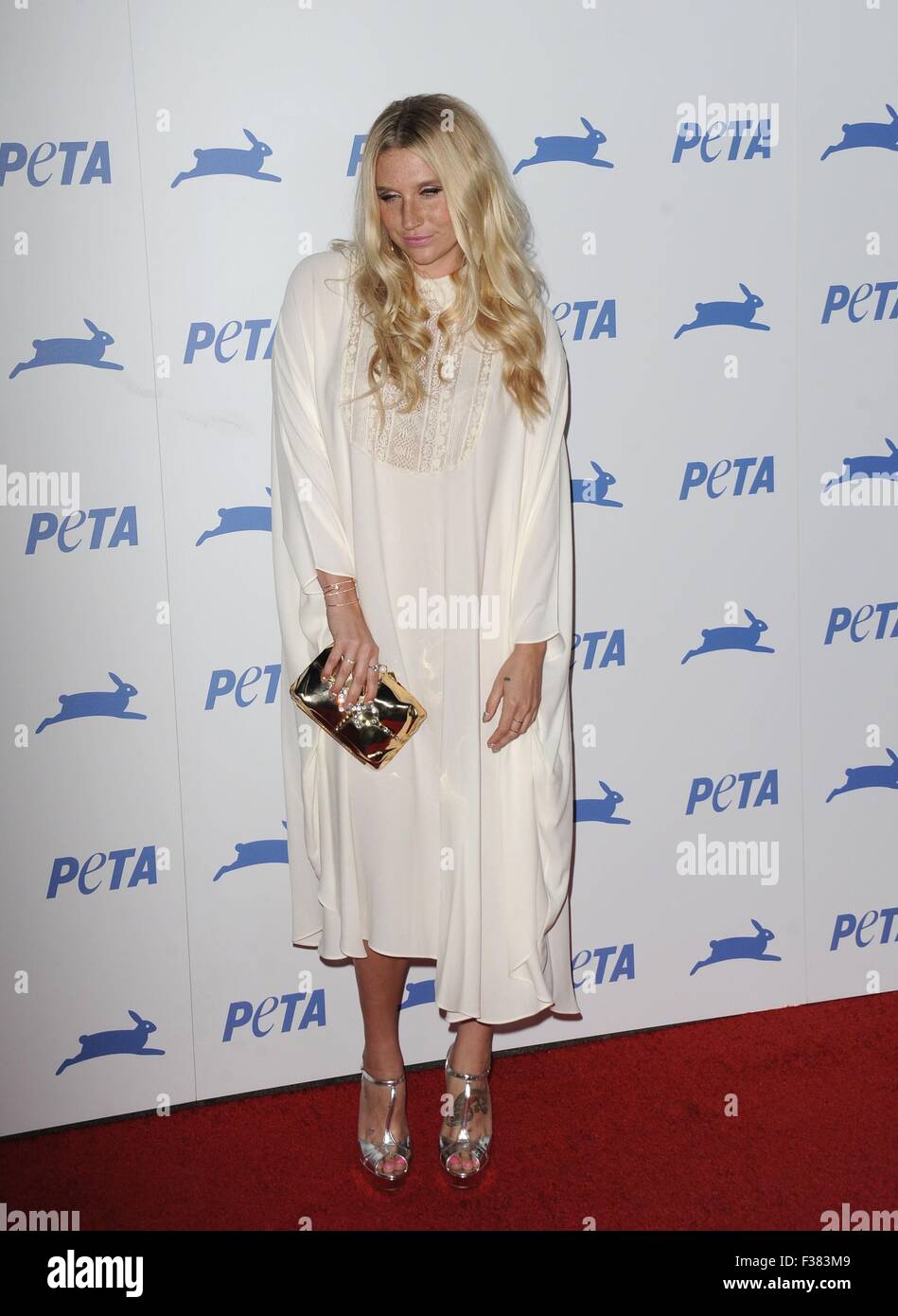 Los Angeles, CA, USA. 30th Sep, 2015. Kesha at arrivals for PETA's 35th ...