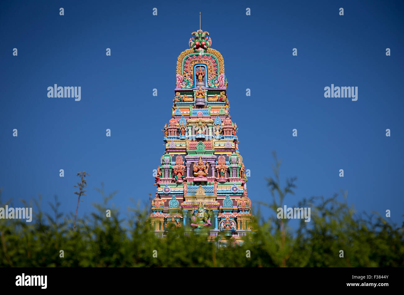 Hamm, Germany. 1st Oct, 2015. The Sri Kamadchi Ampal temple, the second ...