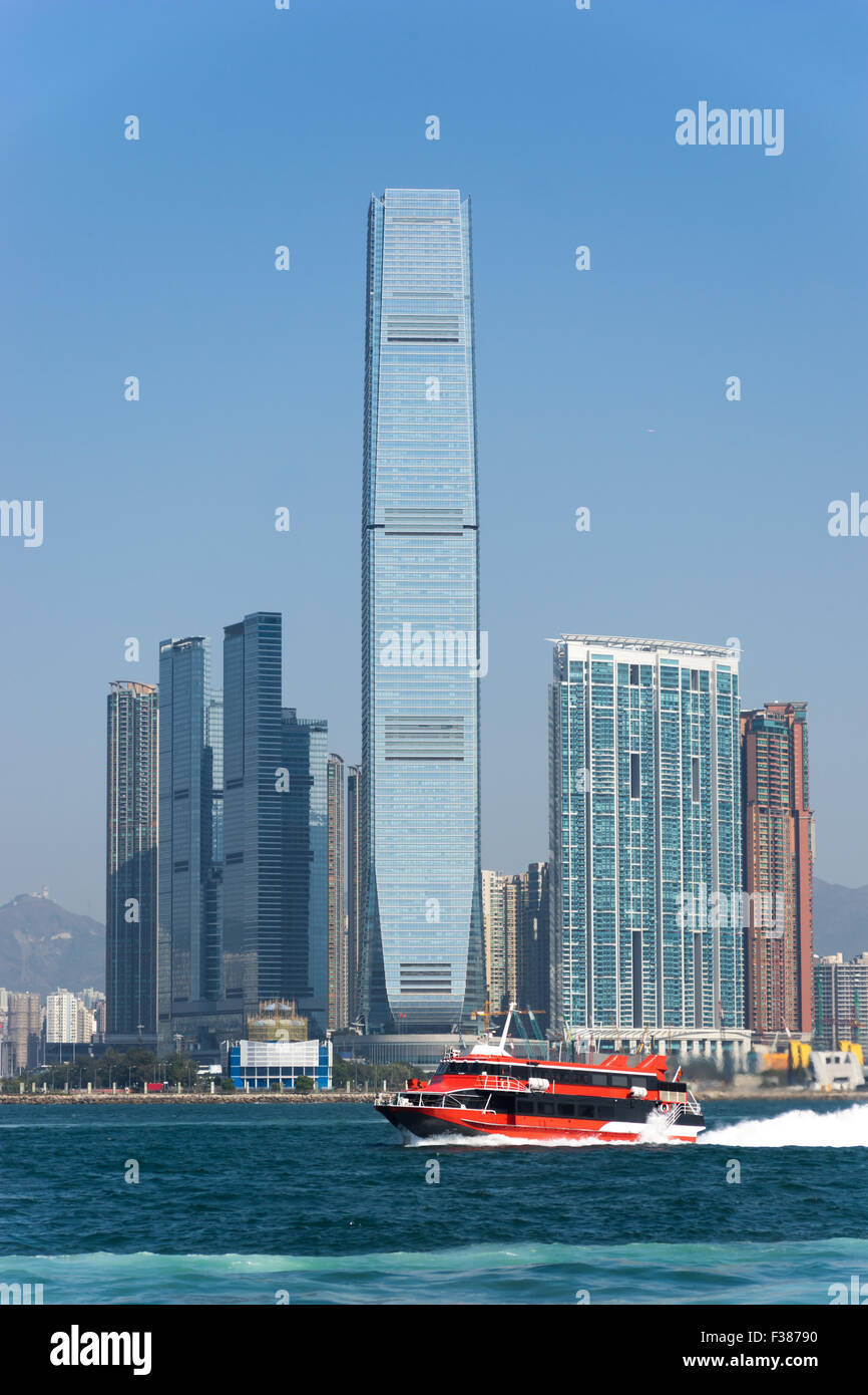 Victoria harbour hong kong victoria harbour hong kong hi-res stock ...