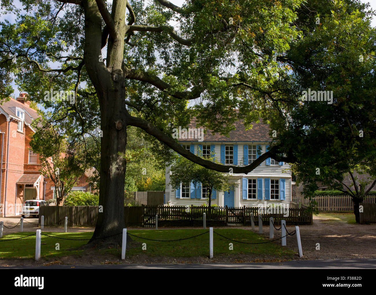 Dulwich Village house architecture, south London, England Stock Photo ...