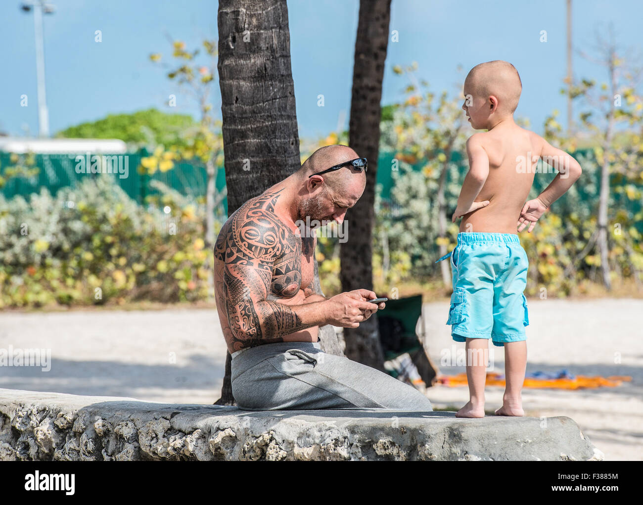 Florida Miami Beach Seafront Promenade Stock Photo - Alamy
