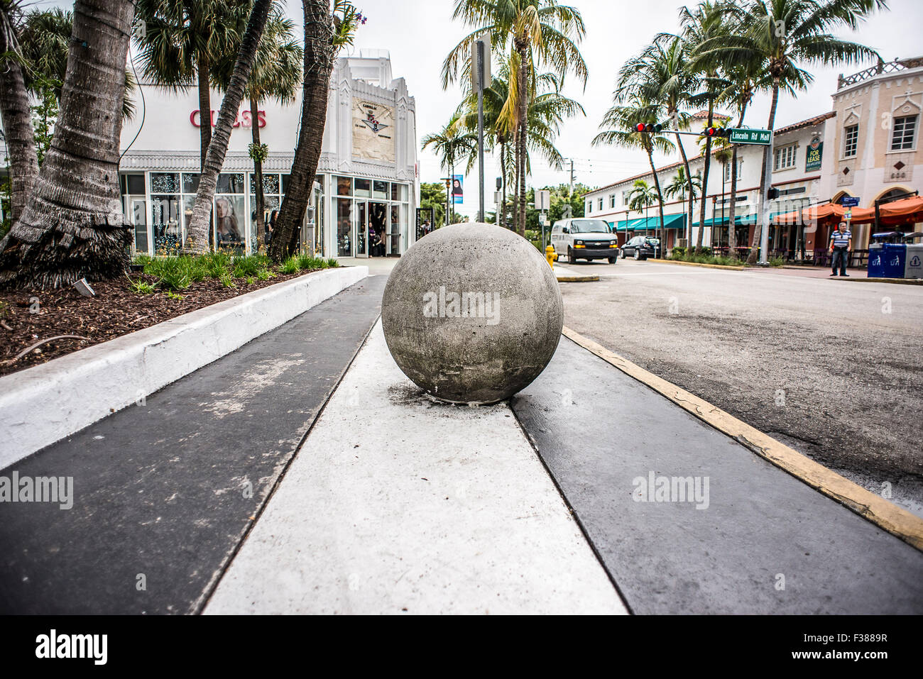 Florida Miami Beach Lincoln Road Stock Photo Alamy florida-miami-beach-lincoln-road-stock-photo-alamy