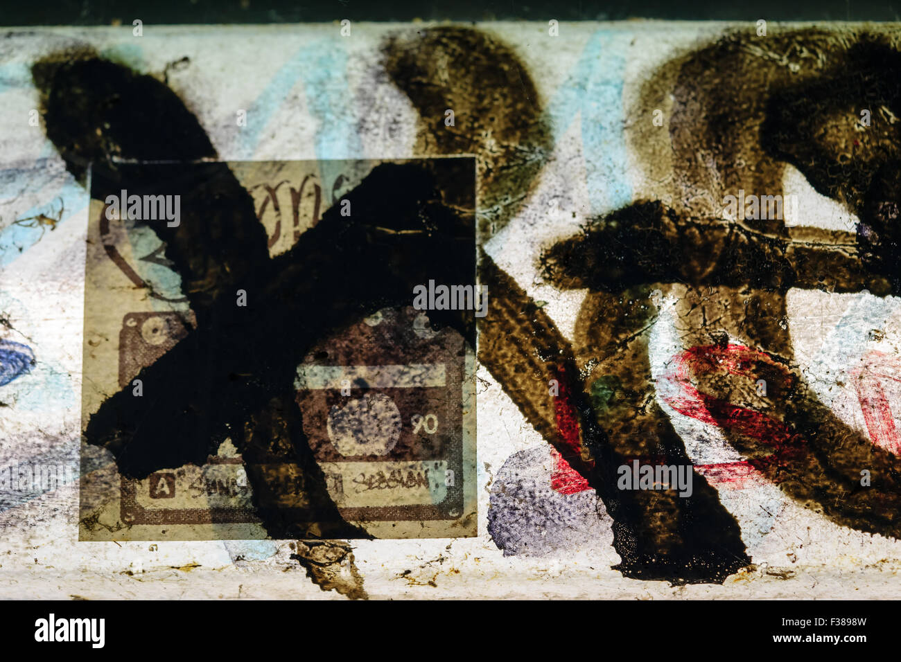 Graffiti street art painting hi-res stock photography and images - Alamy