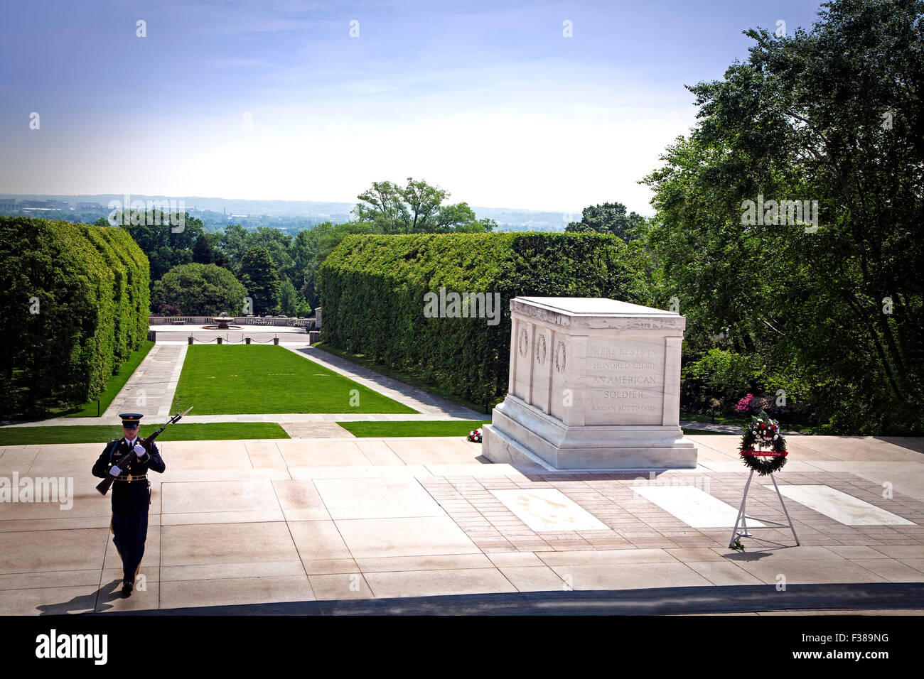 The Tomb of the unknown soldier, Arlington National Cemetery, Arlington ...
