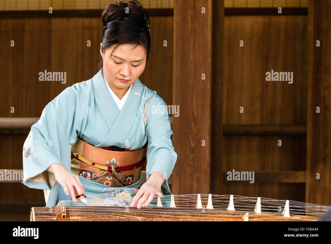 Kyoto, Yasaka Shinto shrine, Noh performance. Young Japanese woman in ...