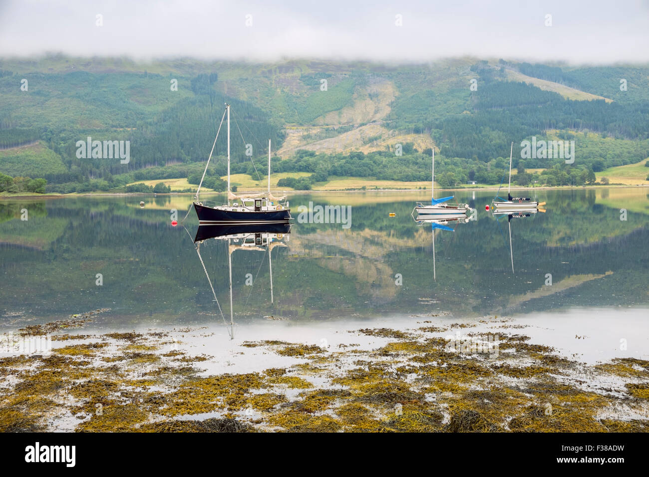 Scottish Loch Sailboat High Resolution Stock Photography and Images - Alamy