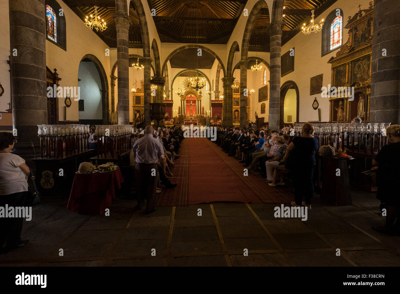 Interior santa ana church hi-res stock photography and images - Alamy