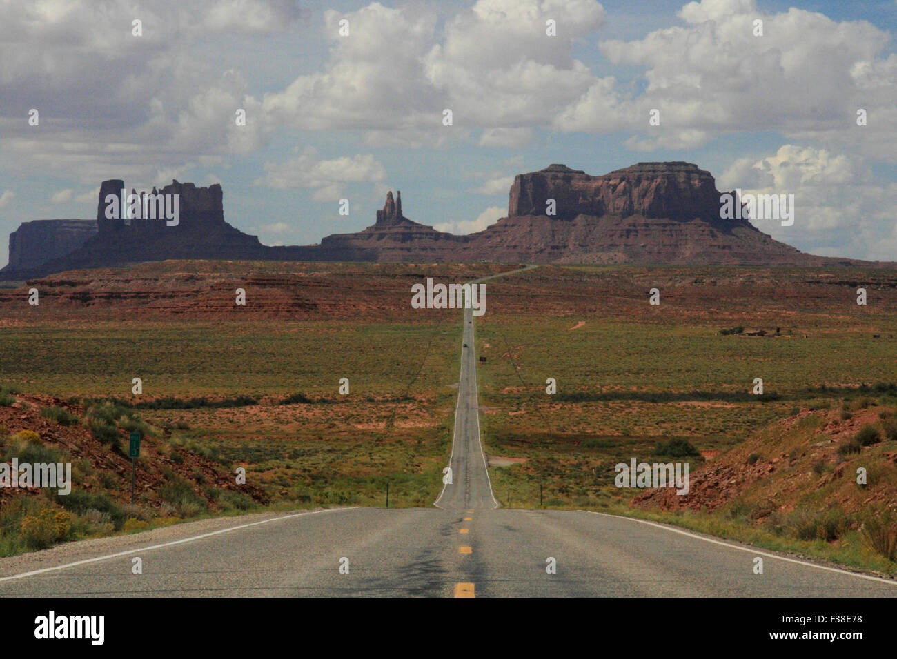 Road to Monument Valley Stock Photo - Alamy