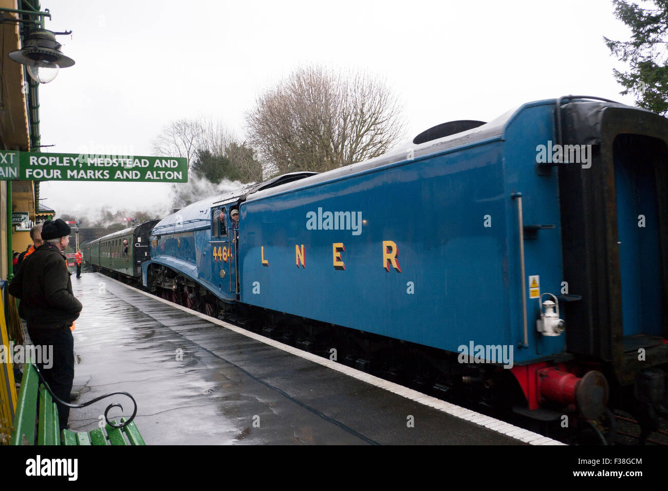 LNER A4 Class 4-6-2 Steam Locomotive number 4464 “ Bittern “ at ...
