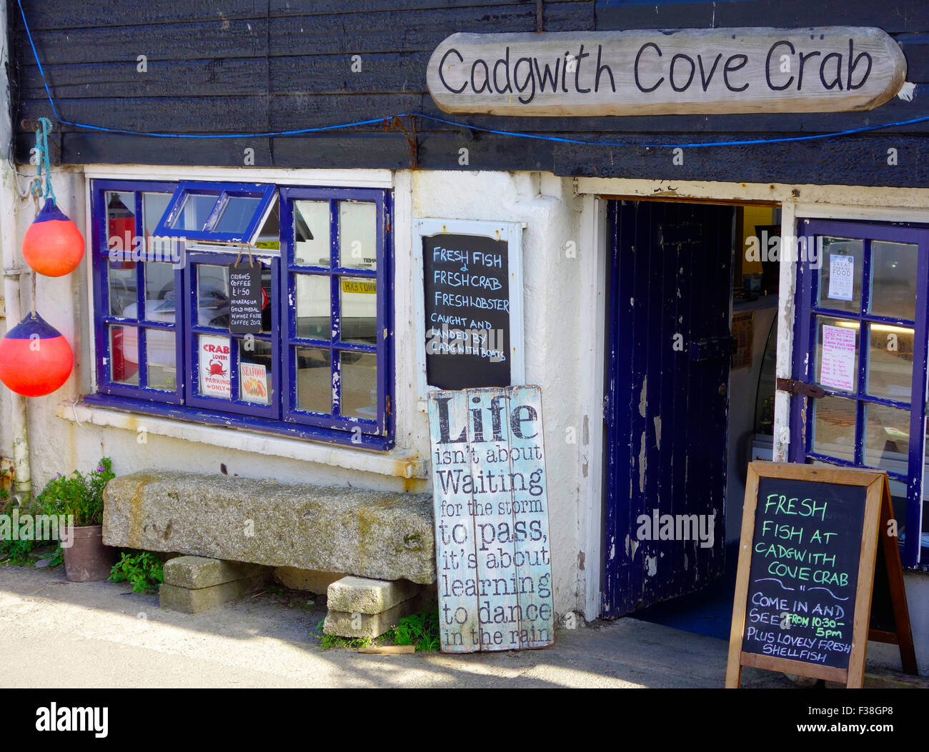 Cadgwith Cove Crab Fishmongers, Cadgwith Village, Lizard Peninsula ...
