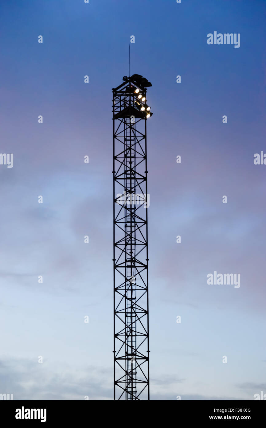 Radio communications tower hi-res stock photography and images - Alamy