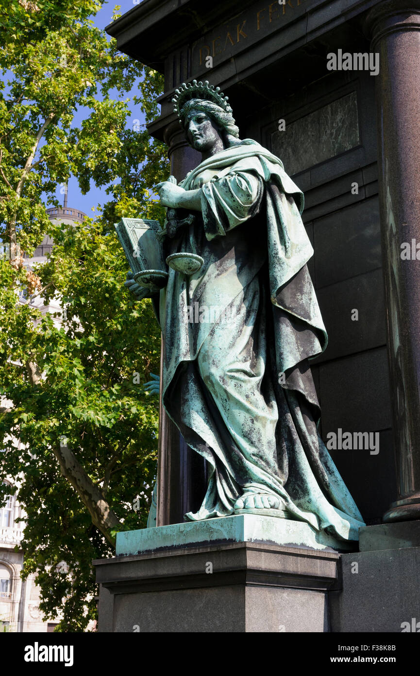 Monument of Ferenc Deák in Budapest, Hungary Stock Photo - Alamy