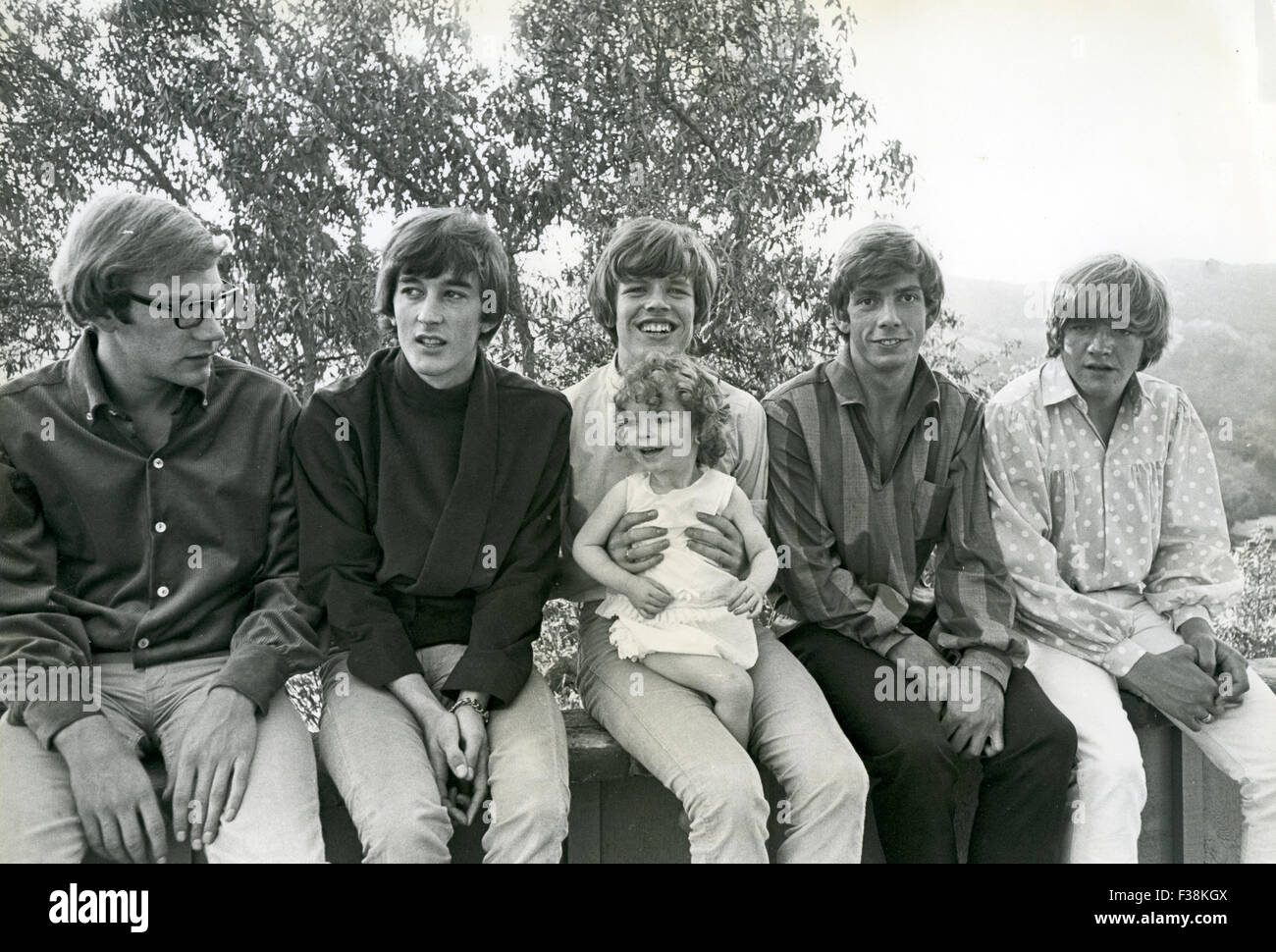 HERMAN'S HERMITS UK pop group on their US visit in 1966. From left ...