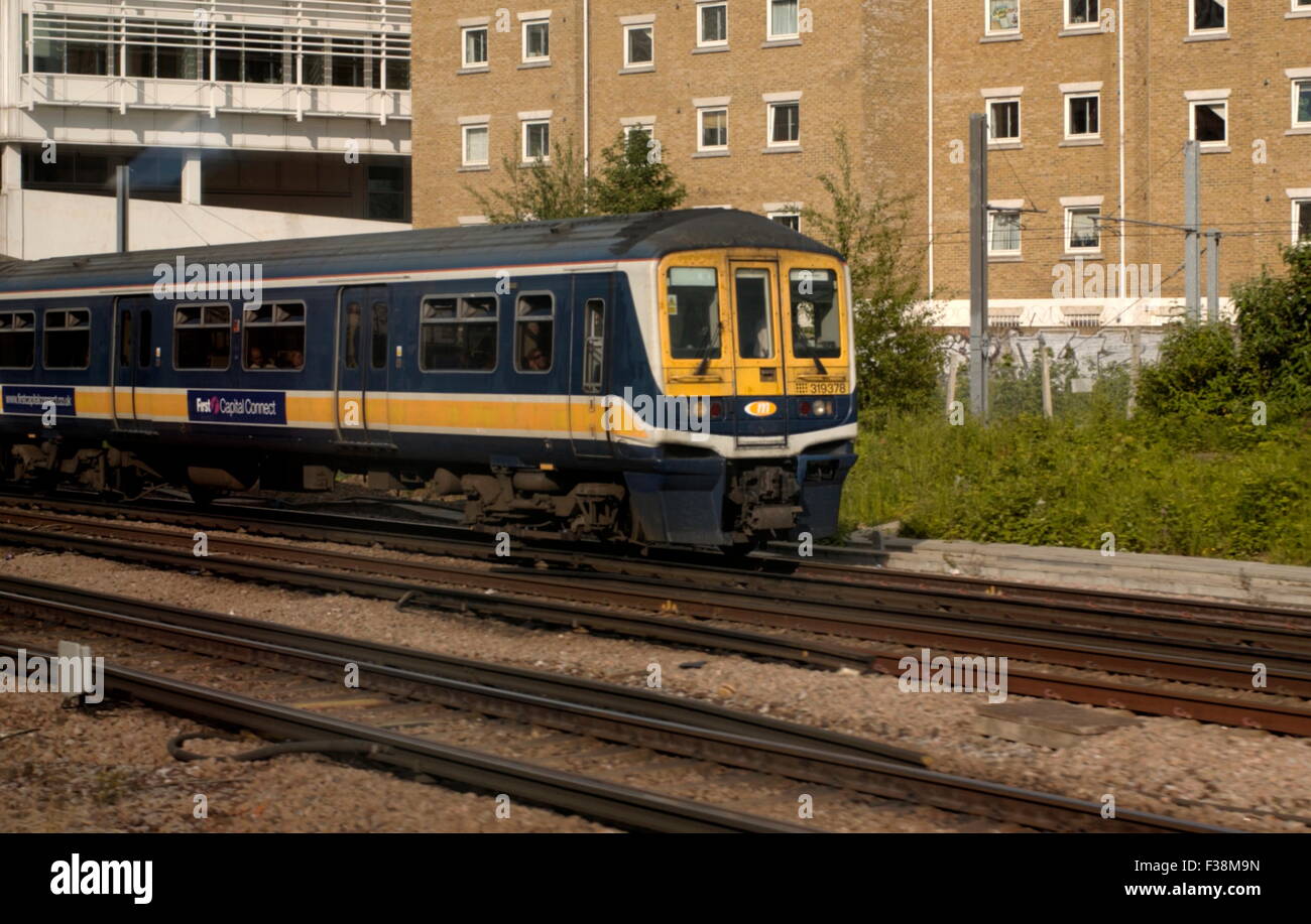 AJAXNETPHOTO - 6 JUNE, 2006 - RAIL - FIRST CAPITAL CONNECT TRAINS ...