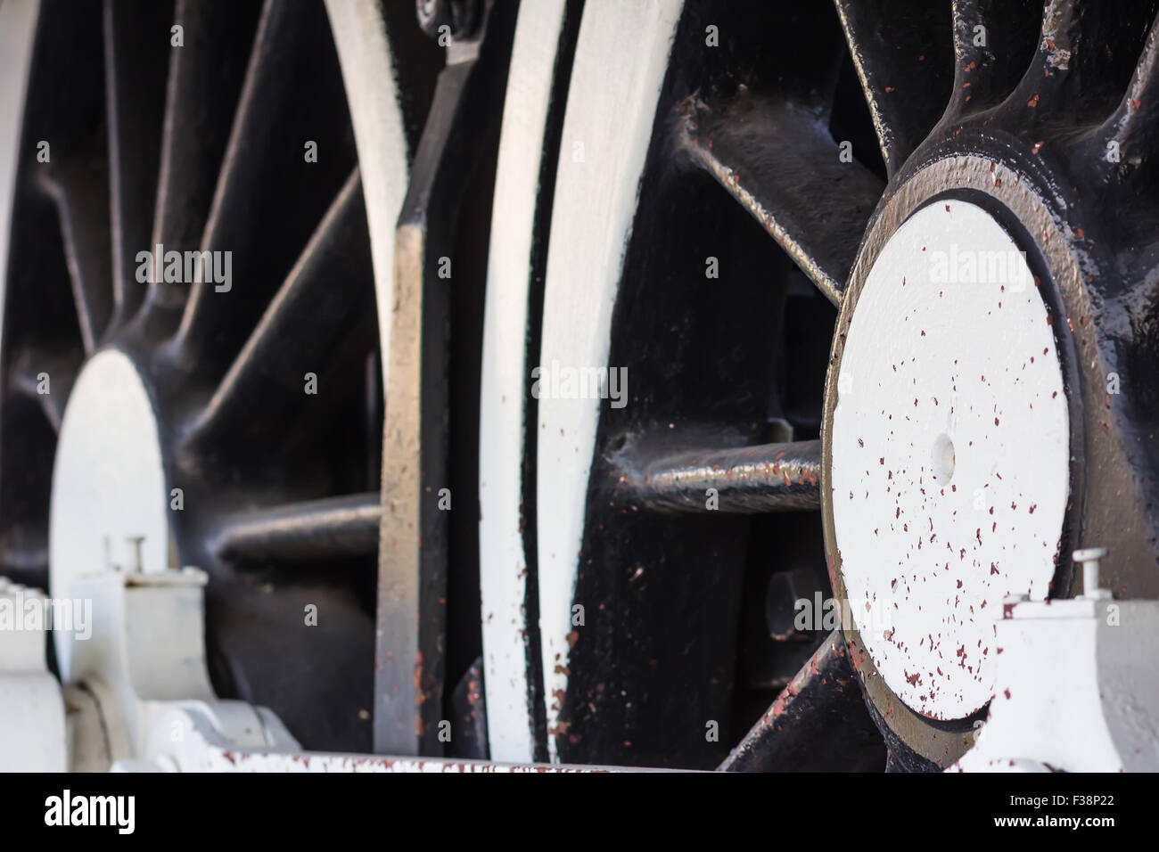 Detail of train wheels hi-res stock photography and images - Alamy