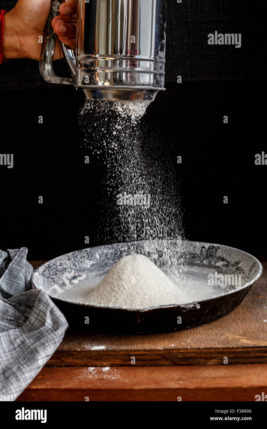 Flour Sieve High Resolution Stock Photography and Images - Alamy