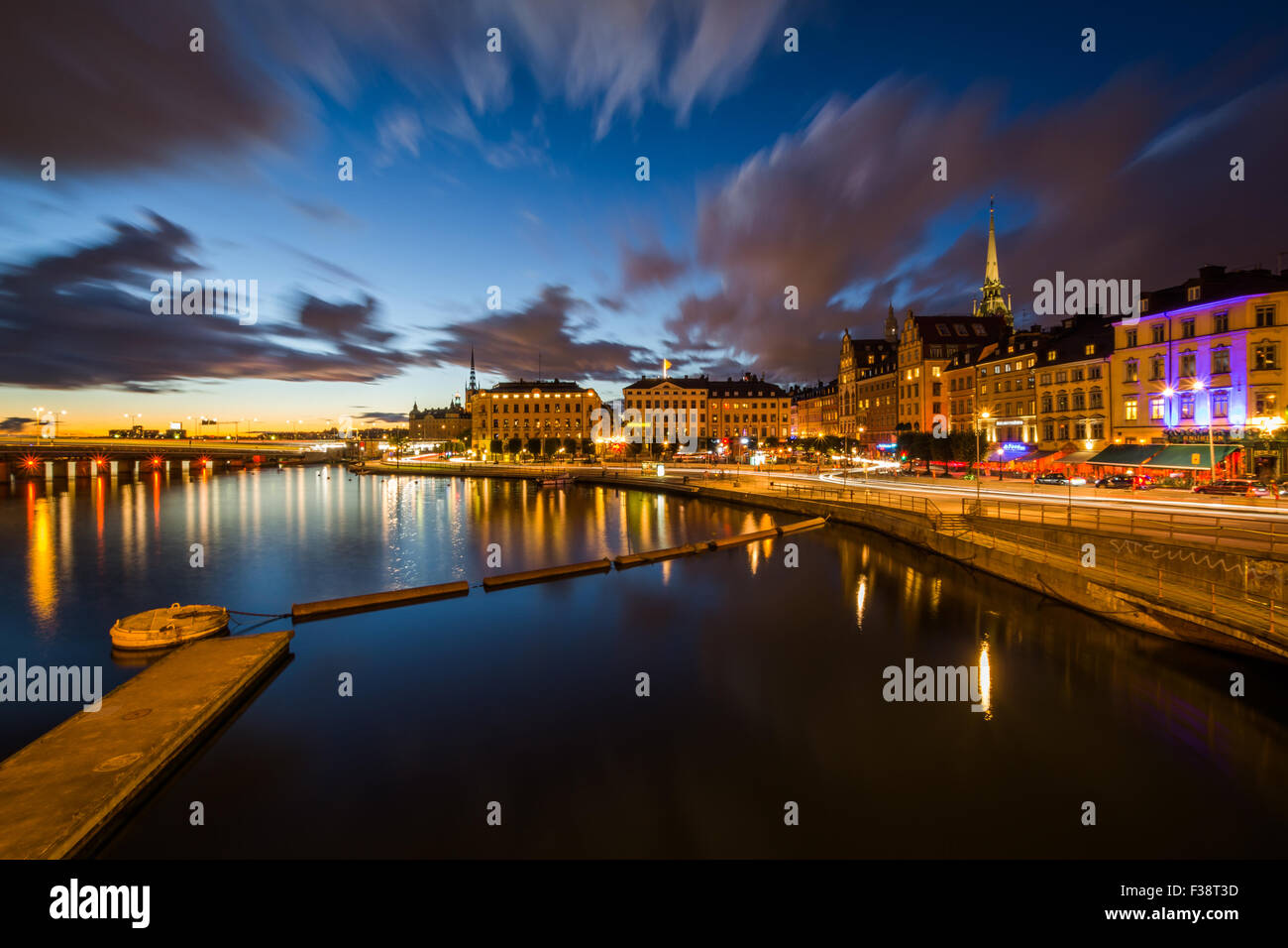 Stockholm sweden night view slussen hi-res stock photography and images ...