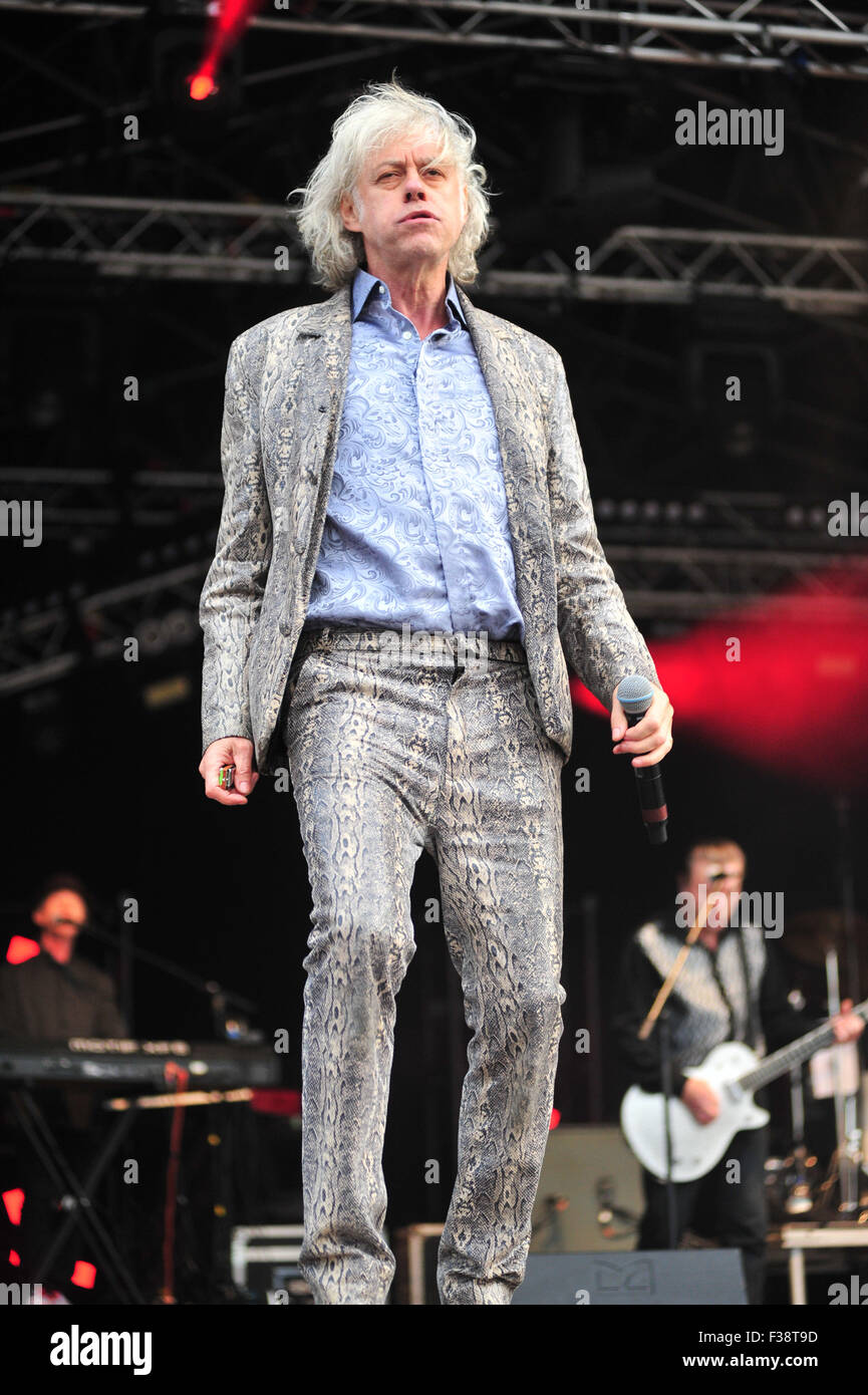 CarFest North 2015 at Oulton Park - Day 1 - Performances Featuring: Sir ...