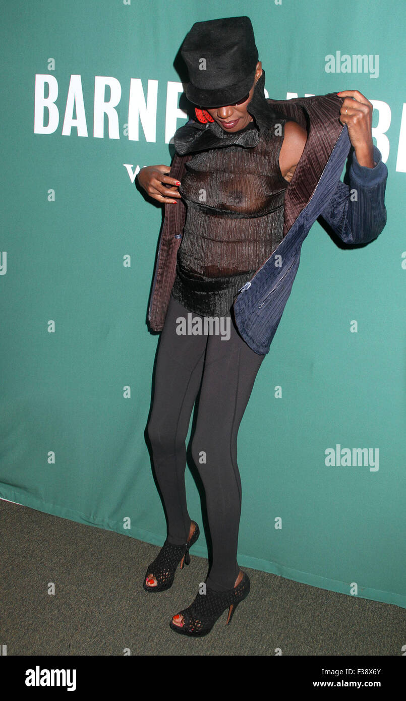 New York, New York, USA. 1st Oct, 2015. Singer/model GRACE JONES poses ...