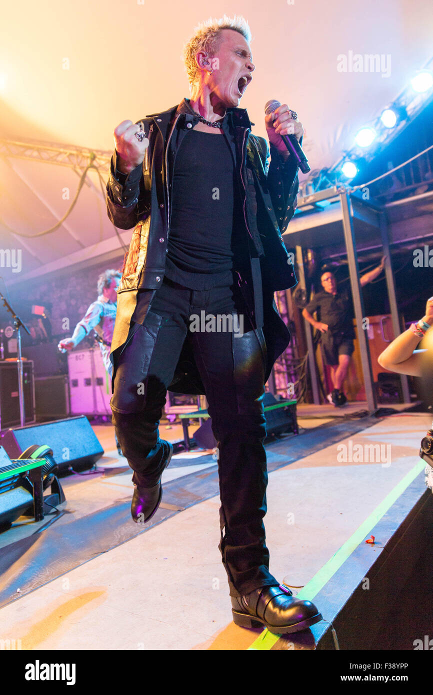 Austin, Texas, USA. 1st Oct, 2015. Singer BILLY IDOL performs live ...