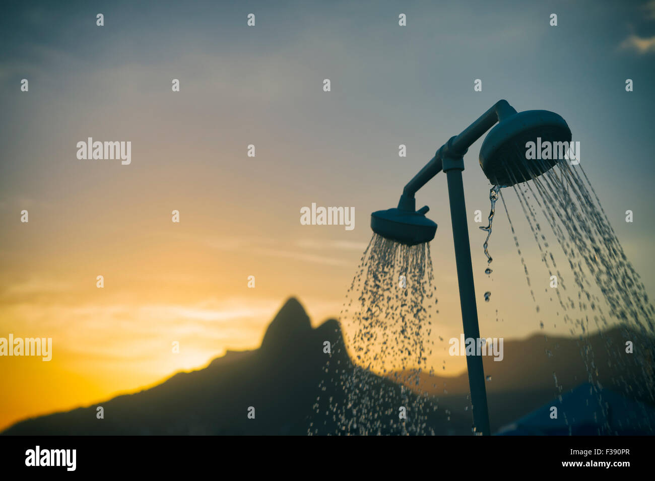 Shower beach brazil hi-res stock photography and images - Alamy
