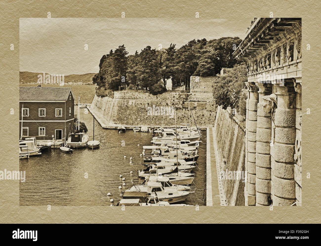 City Fortification with Land Gate overlooking the small harbor Fosa ...