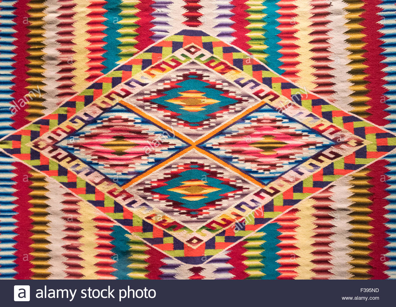 Half Hitch Knot High Resolution Stock Photography and Images - Alamy