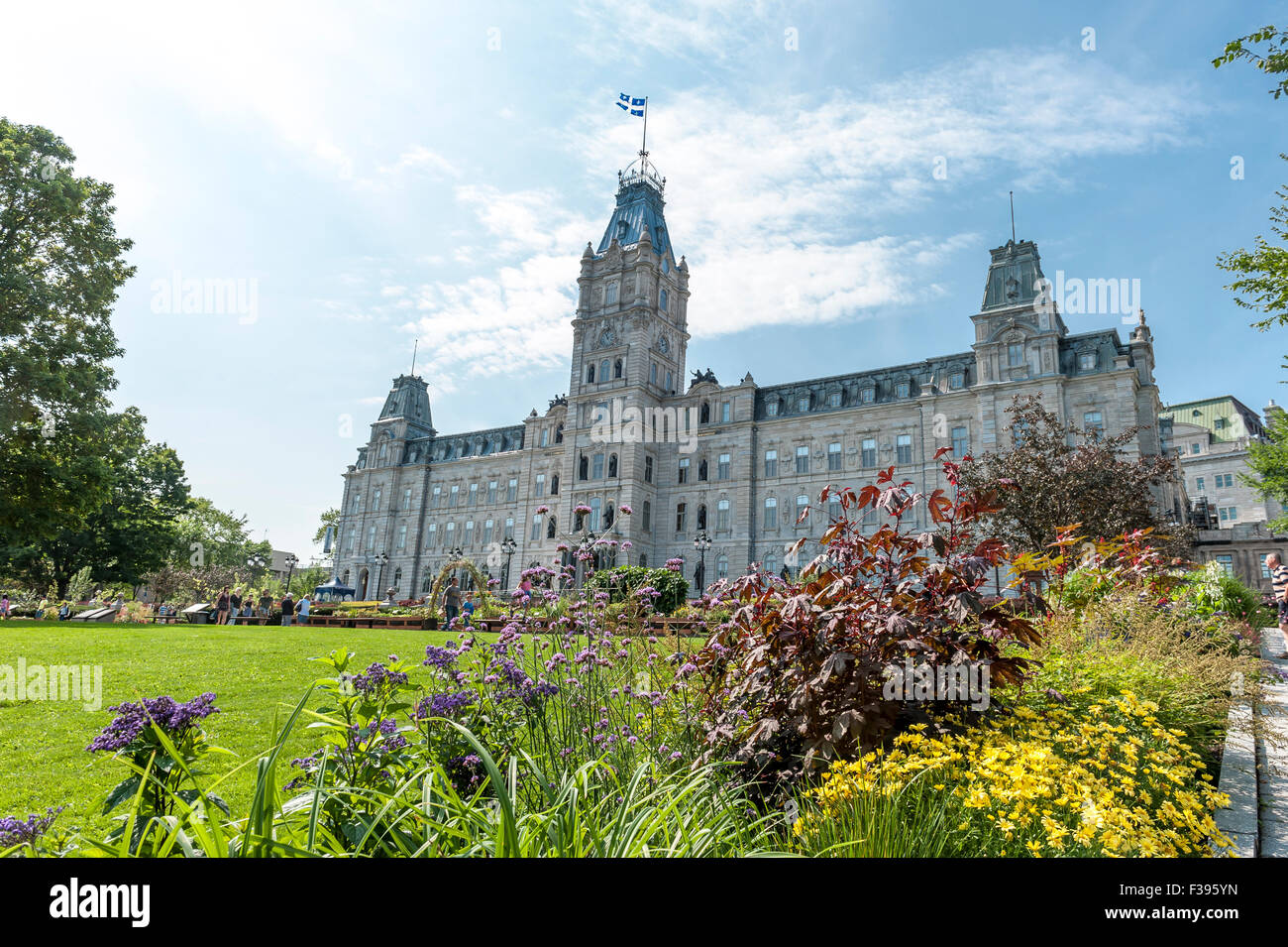 Quebec legislature hi-res stock photography and images - Alamy