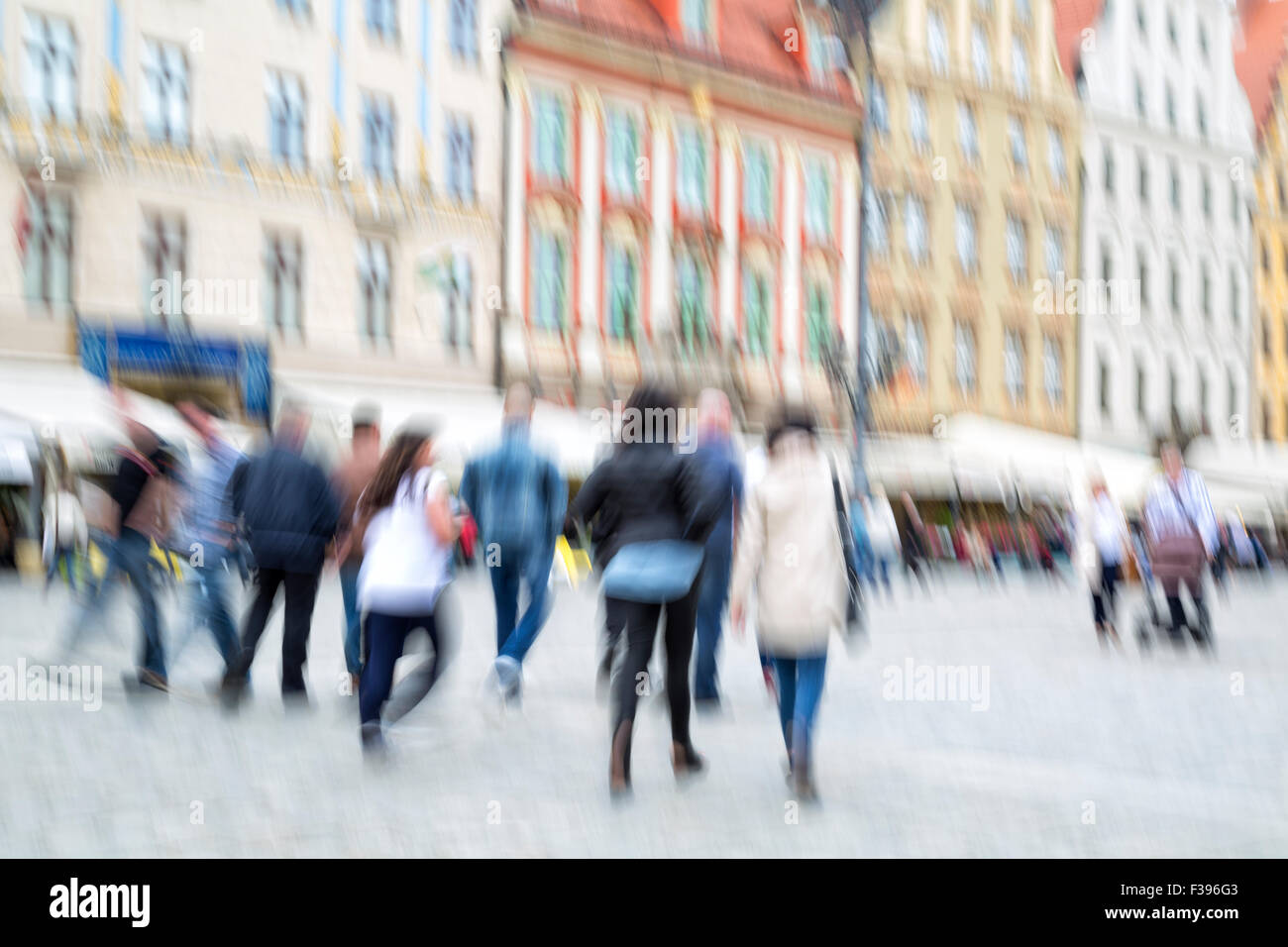 Motion blur square hi-res stock photography and images - Alamy