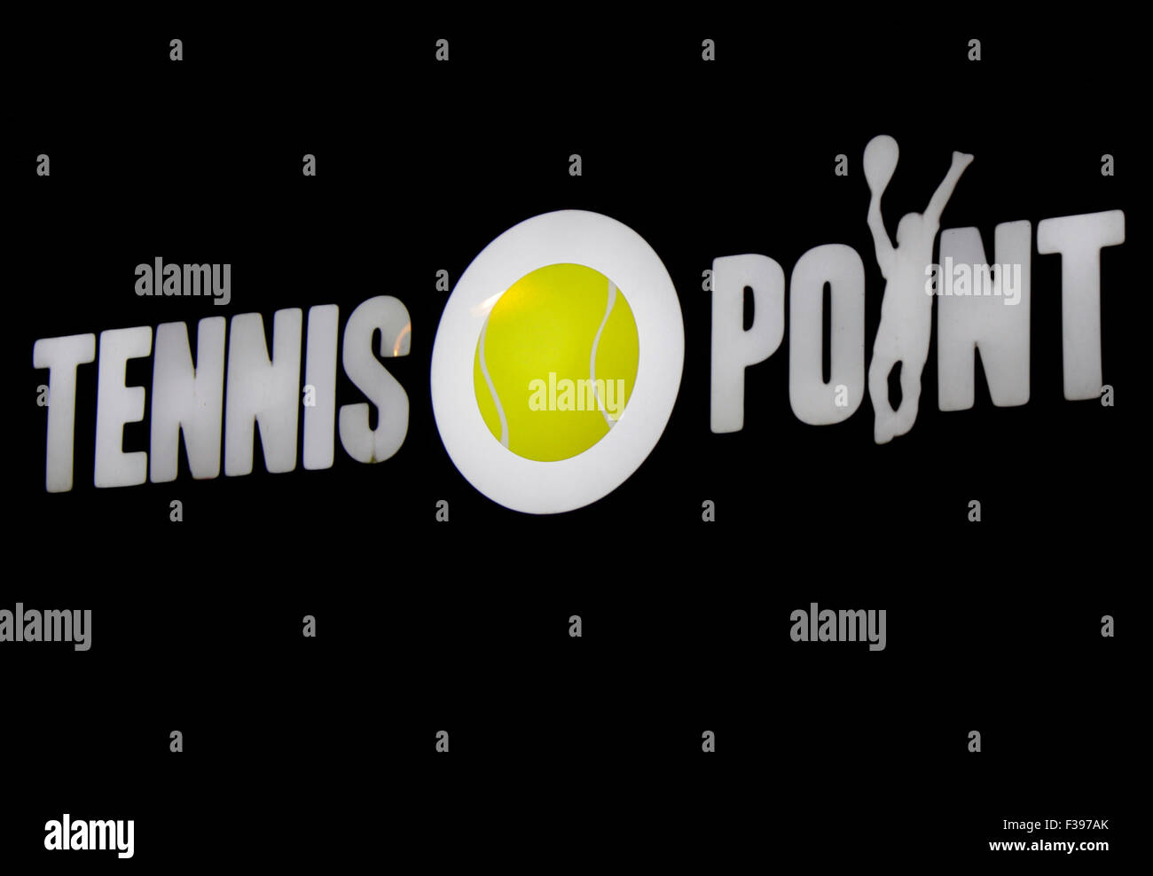 Tennis point logo hi-res stock photography and images - Alamy