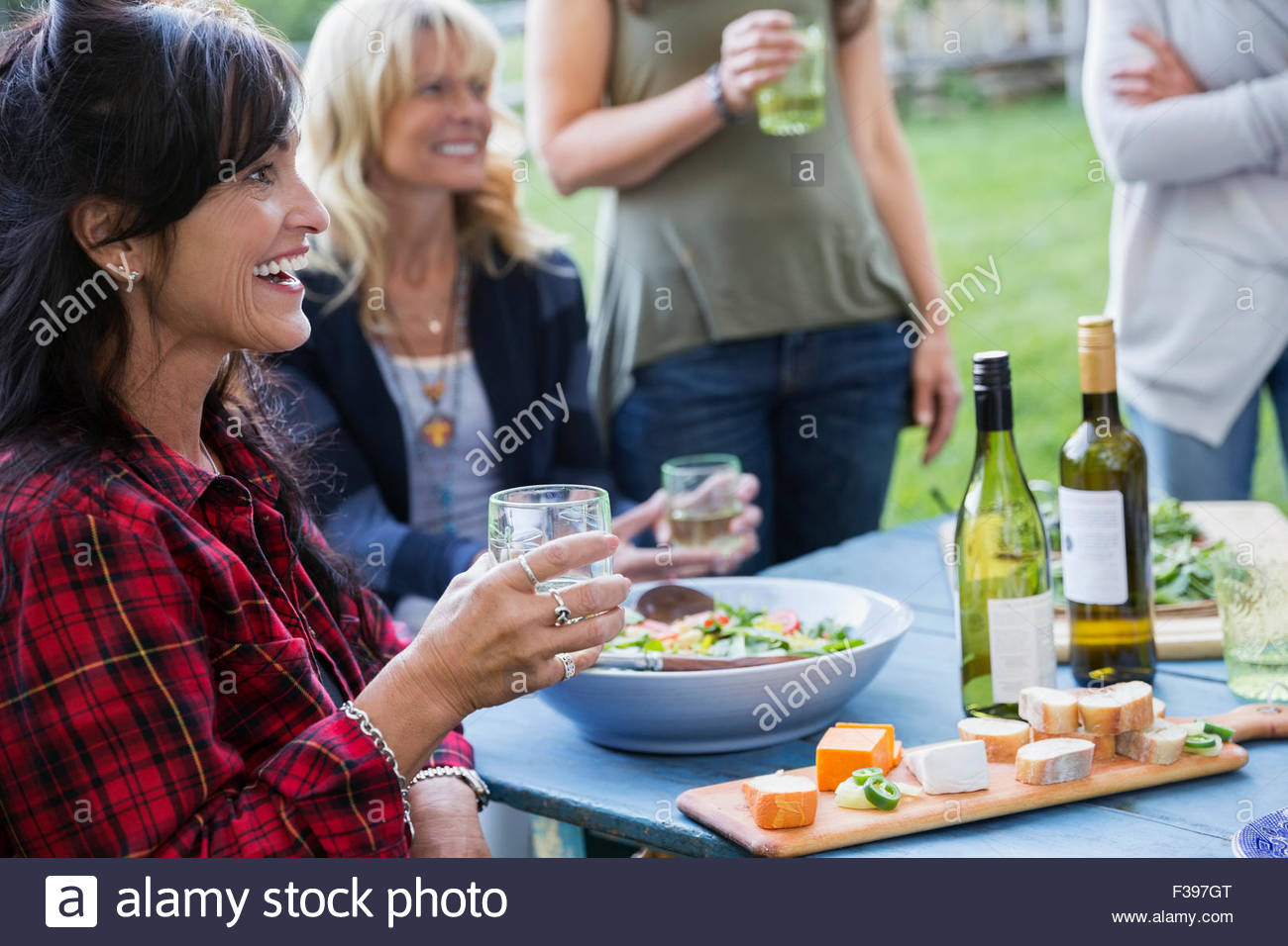Enjoying garden hi-res stock photography and images - Alamy