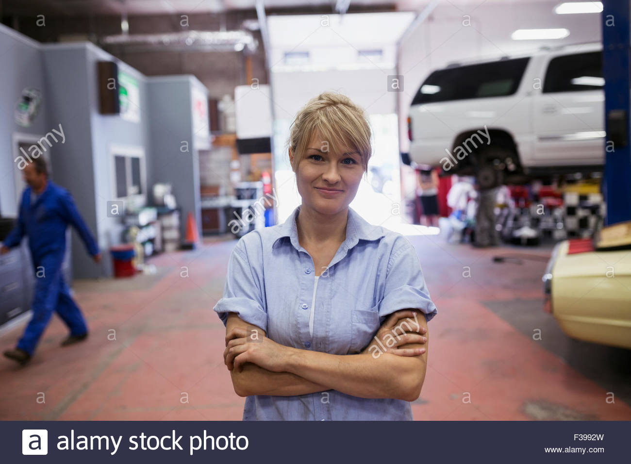 Mechanic portrait color background hi-res stock photography and images ...