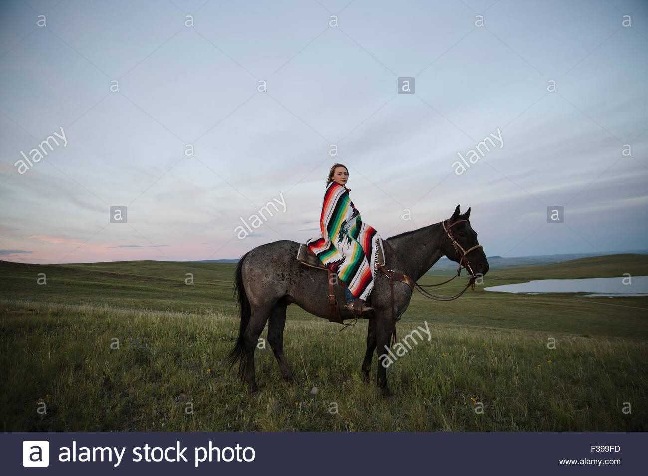 Native woman with blanket hi-res stock photography and images - Alamy