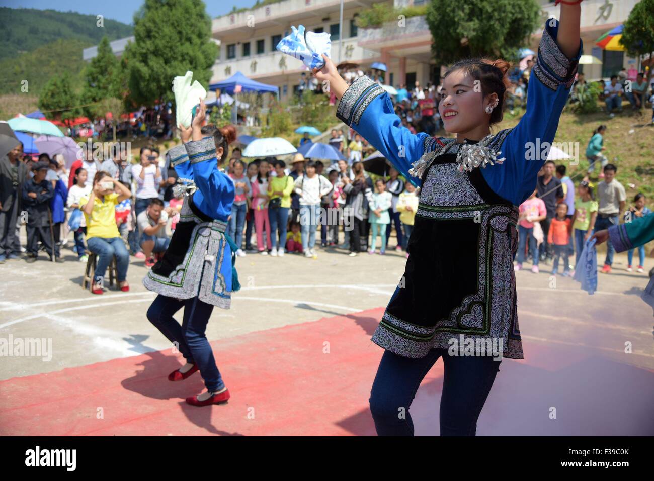 Sandu, China's Guizhou Province. 2nd Oct, 2015. People of Shui ethnic ...