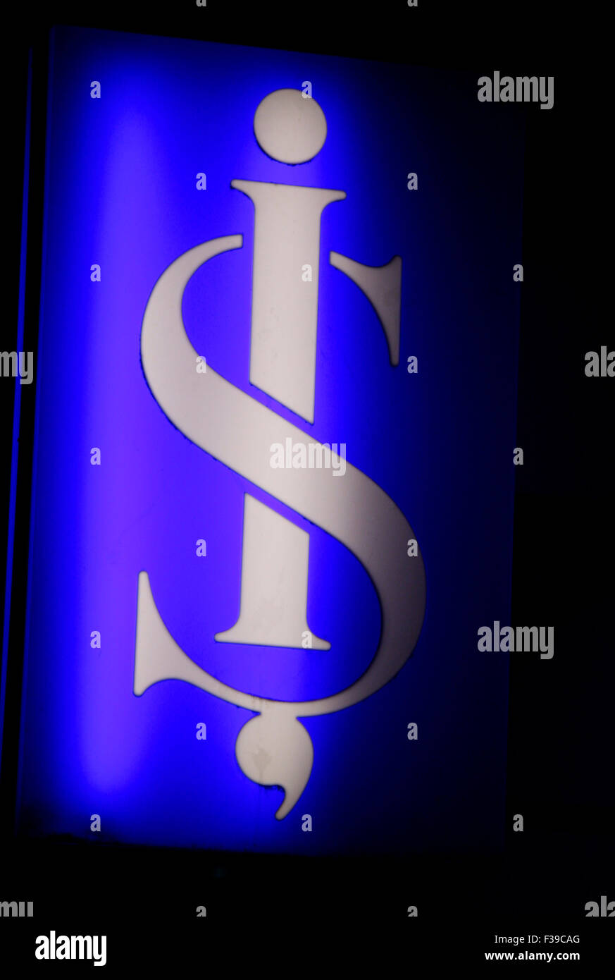 Isbank is bank logo hi-res stock photography and images - Alamy