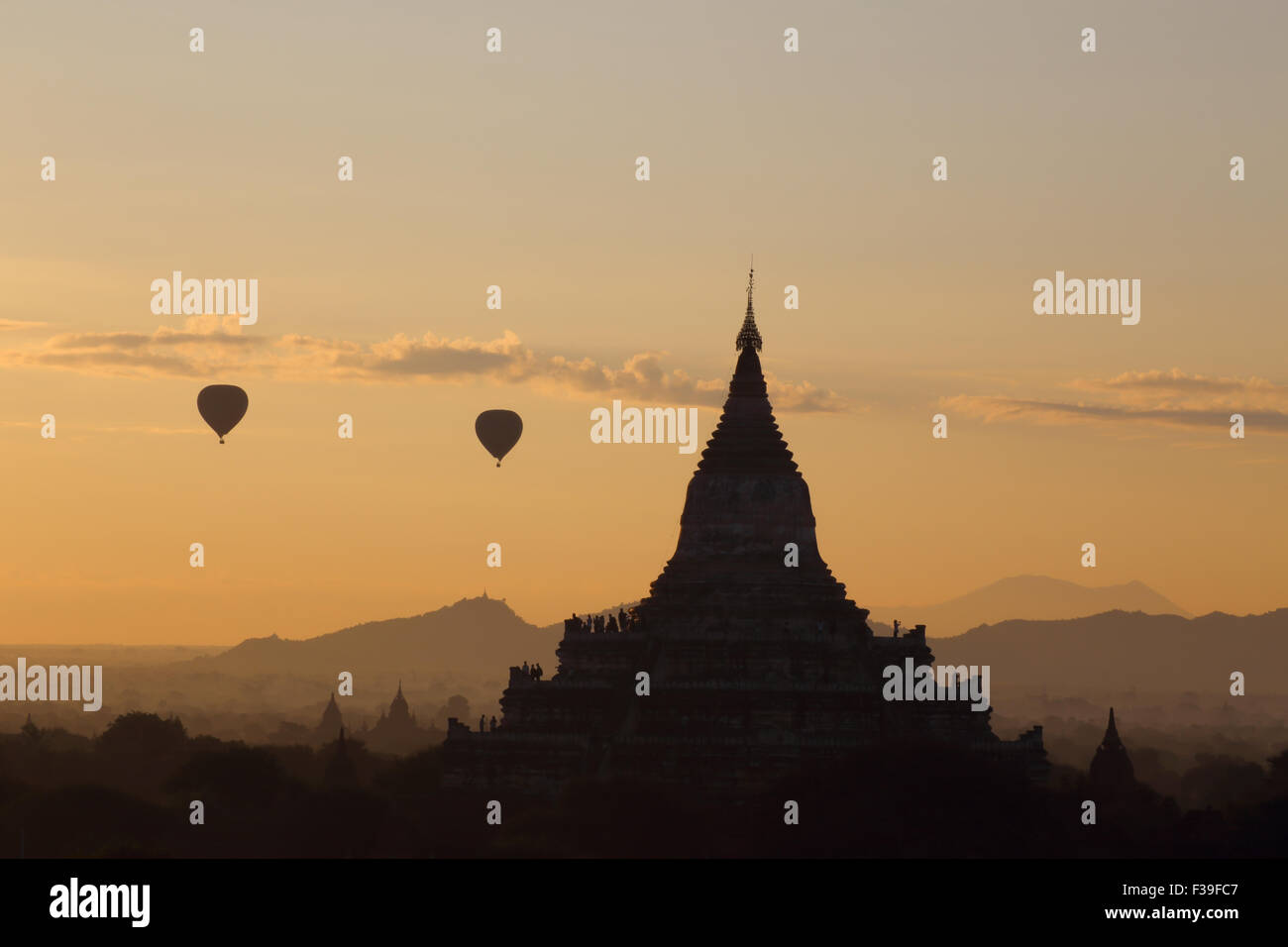 Balloons over Bagan, Myanmar Stock Photo - Alamy