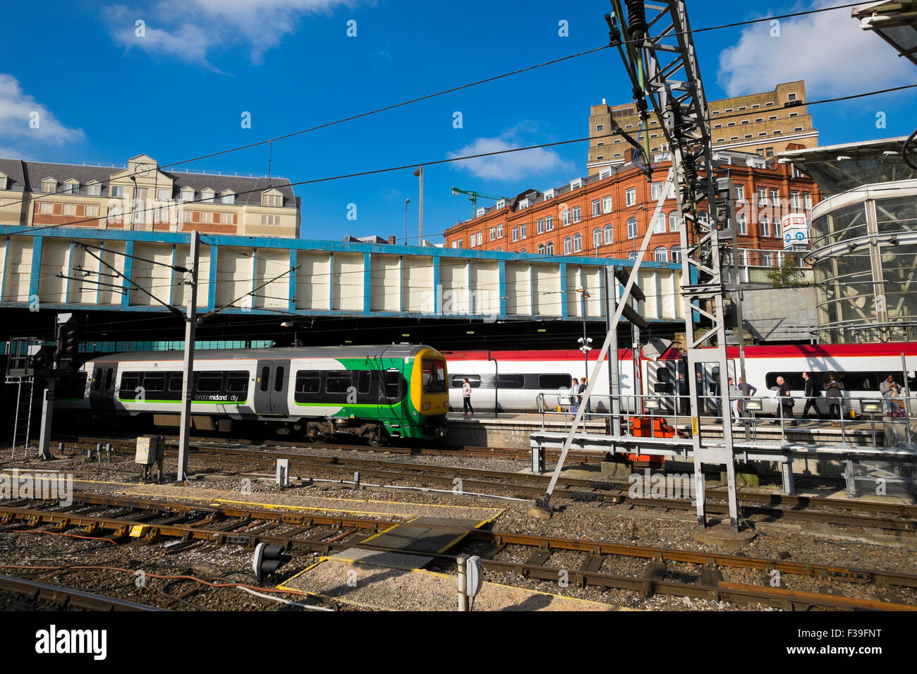 Station birmingham trains uk hi-res stock photography and images - Alamy