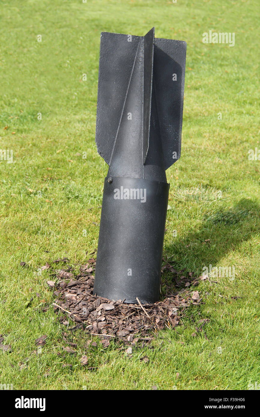 Danger unexploded bomb hi-res stock photography and images - Alamy