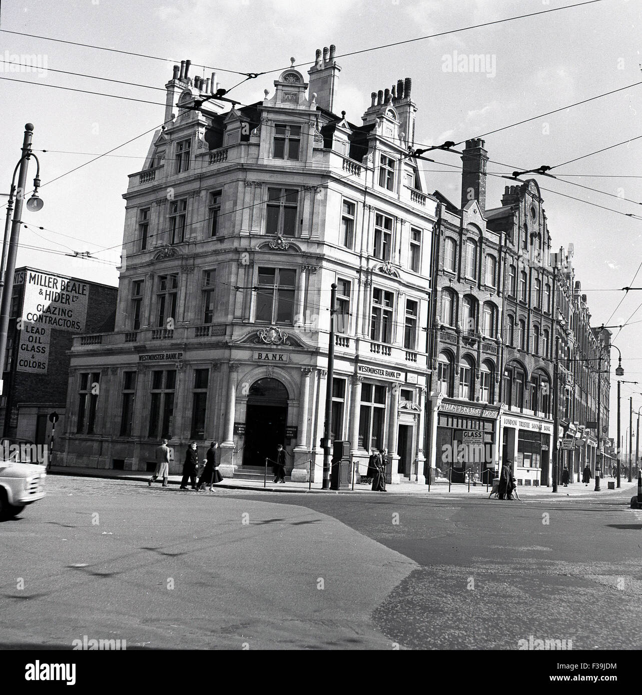 1950s bank hi-res stock photography and images - Alamy