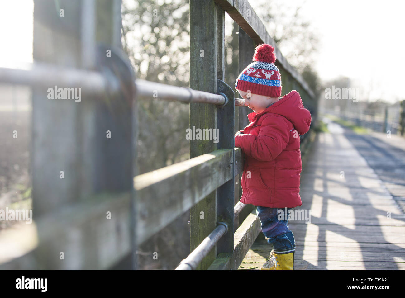 Boy Looking Down Stock Photos & Boy Looking Down Stock Images - Alamy