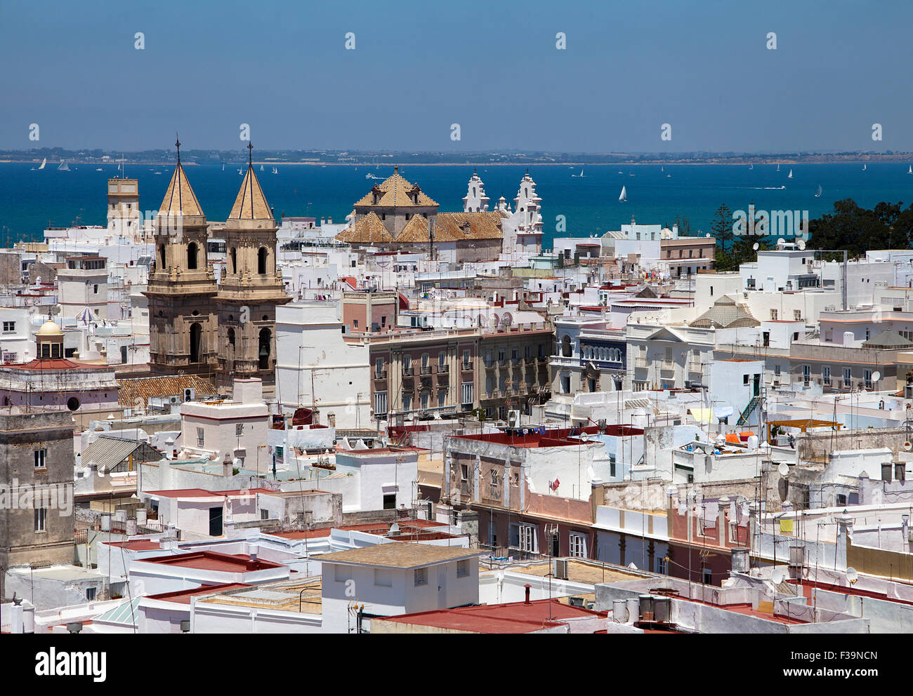 Torre tavira and cadiz hi-res stock photography and images - Alamy