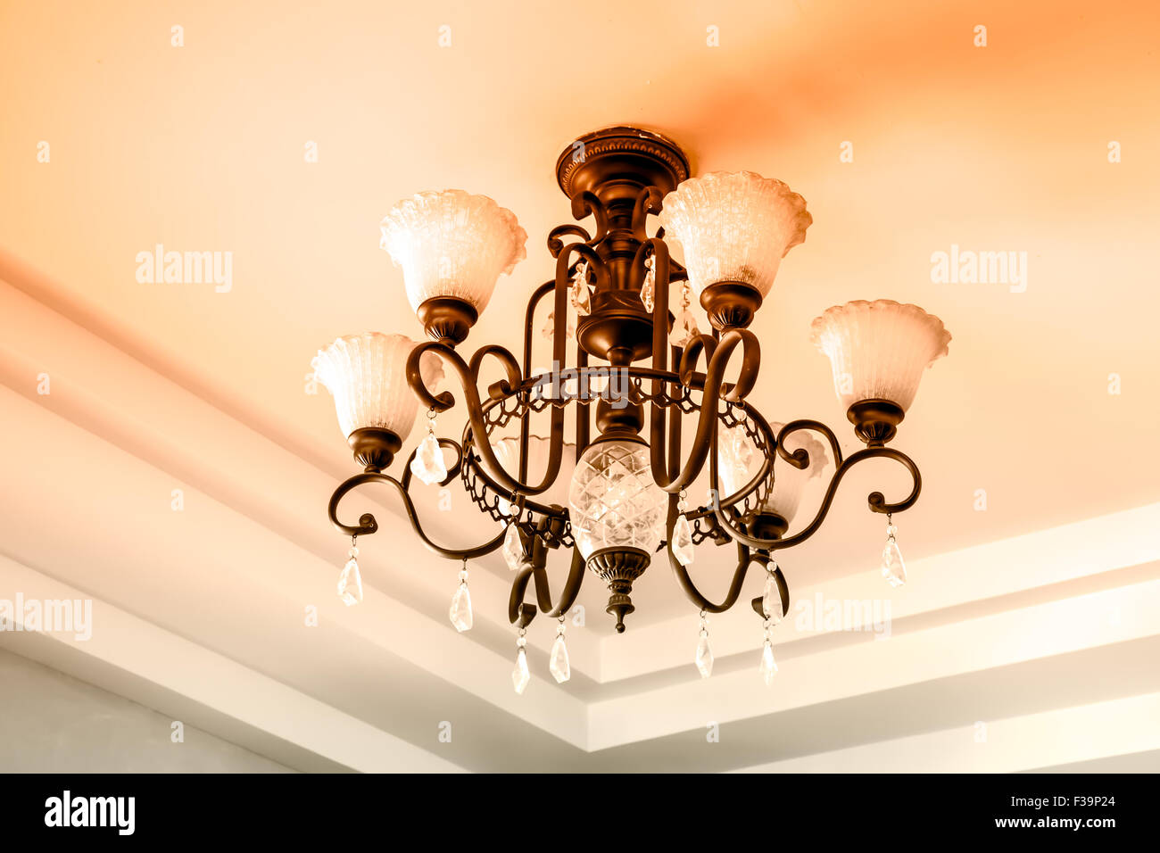 Metal ceiling hi-res stock photography and images - Alamy