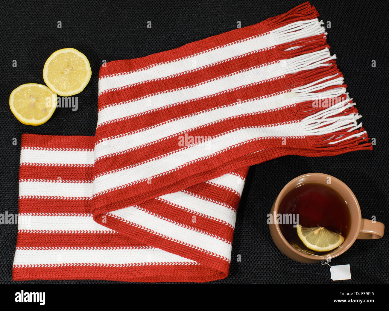 Red and white scarf hi-res stock photography and images - Alamy