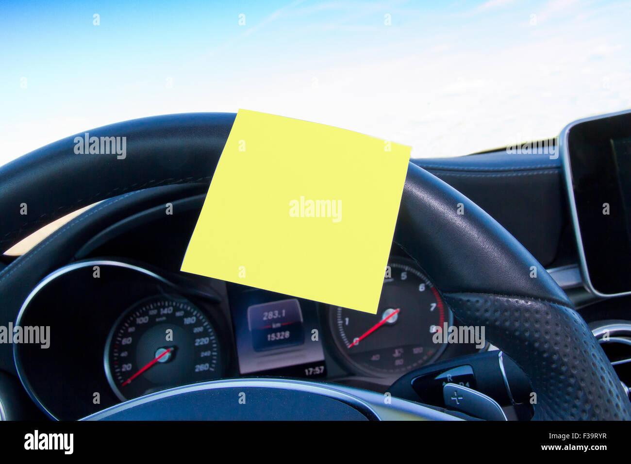 Reminder symbol hi-res stock photography and images - Alamy