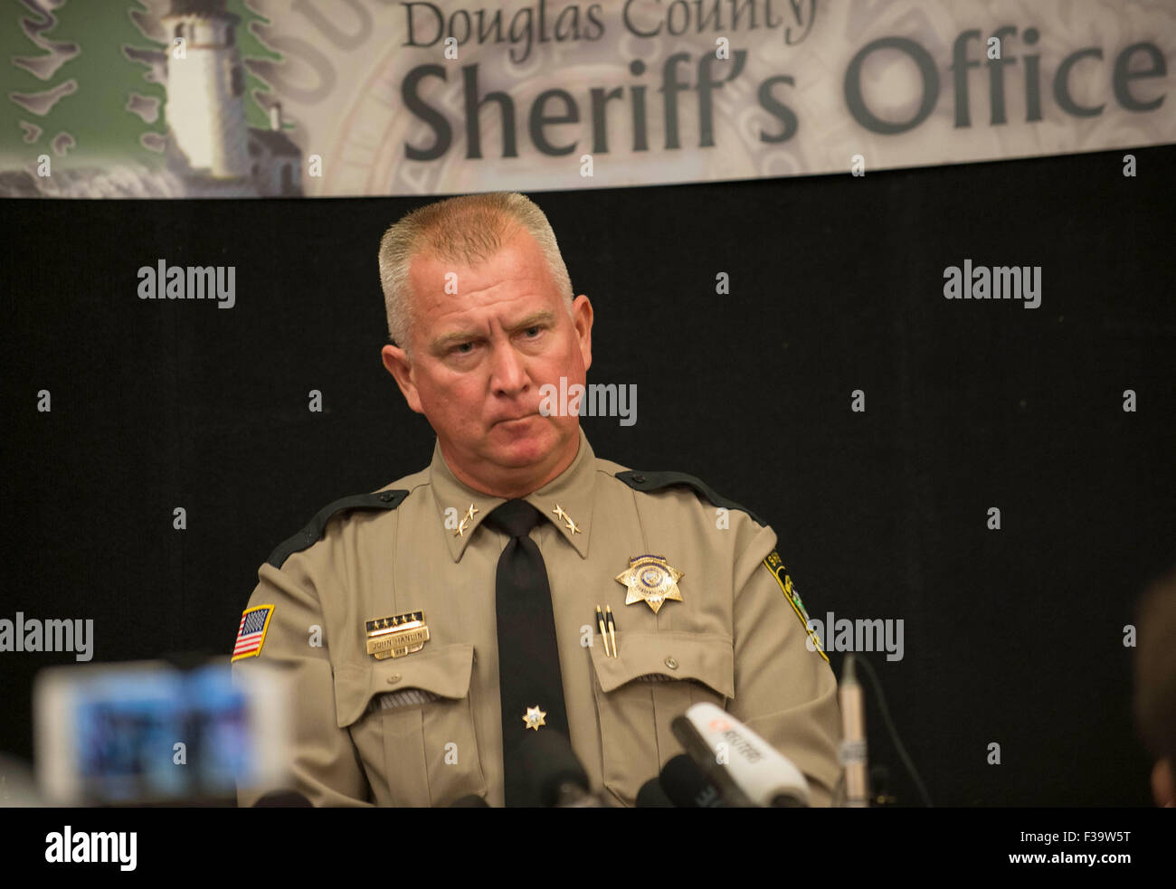 Oregon college shooting hi-res stock photography and images - Alamy