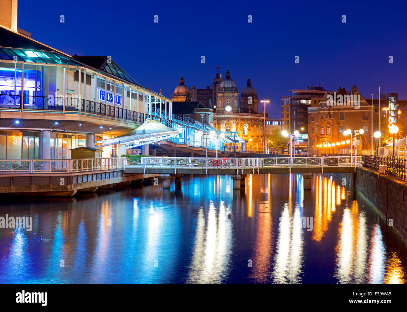Princes quay shopping centre hull hi-res stock photography and images ...